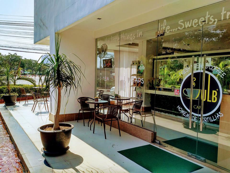 The ULB® Café introduces us to Flexitarianism. - Pattaya Trader