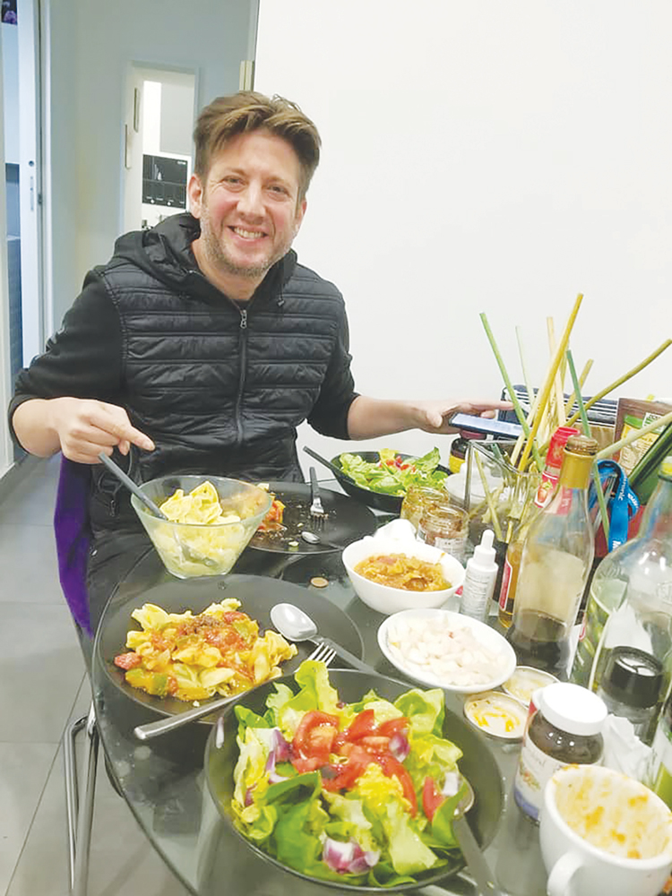 Jason Rupp's travel vlog 202a wild ride. - Pattaya Trader